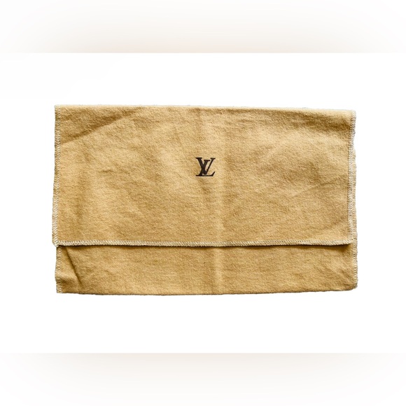 Louis Vuitton | Bags | Louis Vuitton Wallet Flap Envelope Style Dust ...